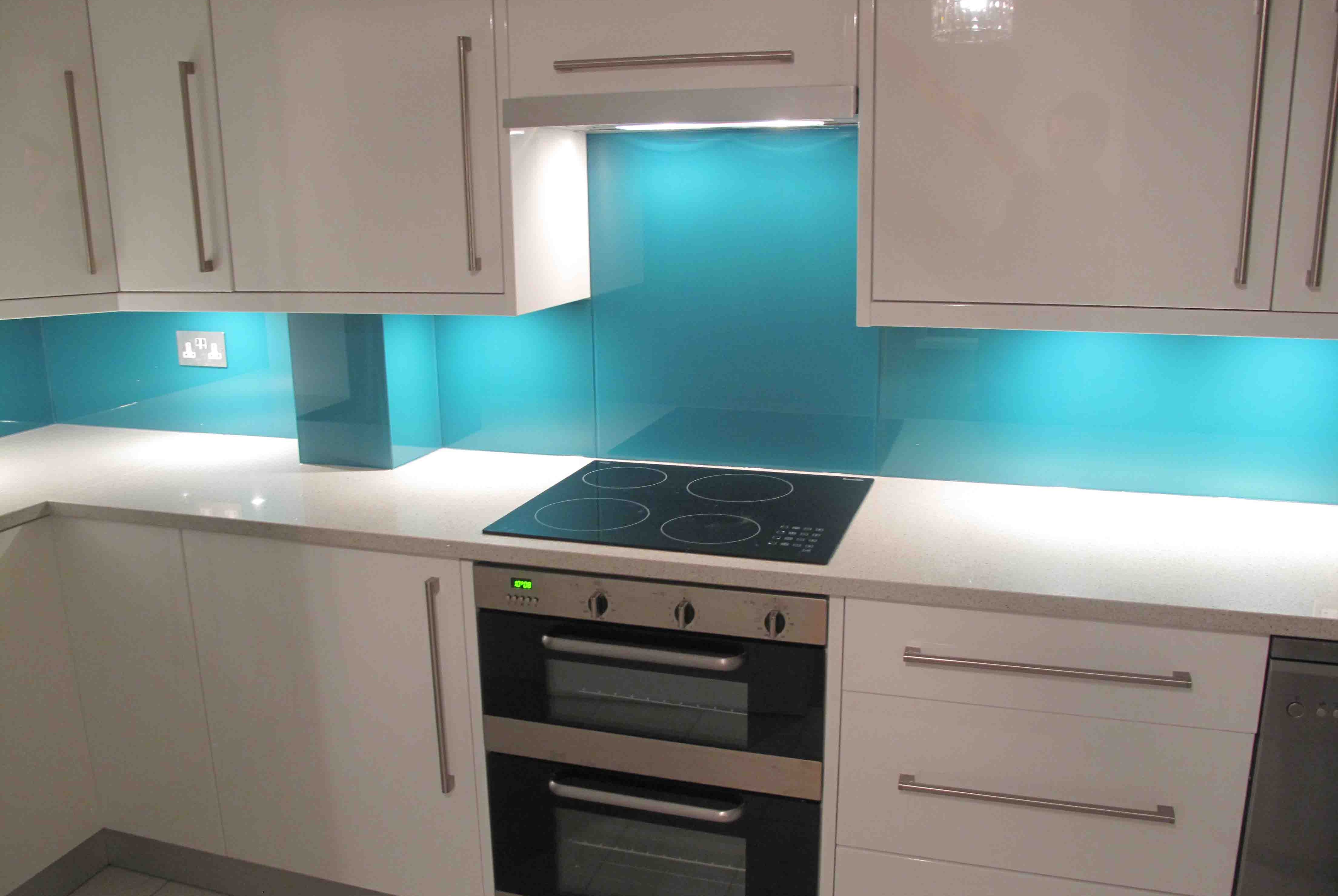 Lagoon blue coloured glass splashback - Glass360 - Specialist and ...